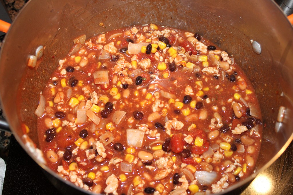 [Easy Winter Chili Recipe] – Friends Not Twins